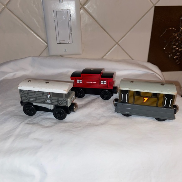 Thomas & Friends | Toys | Thomas Friends Wooden Railway Sodor Line ...